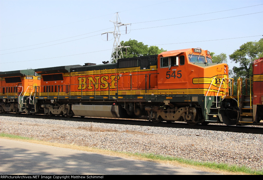 BNSF 545